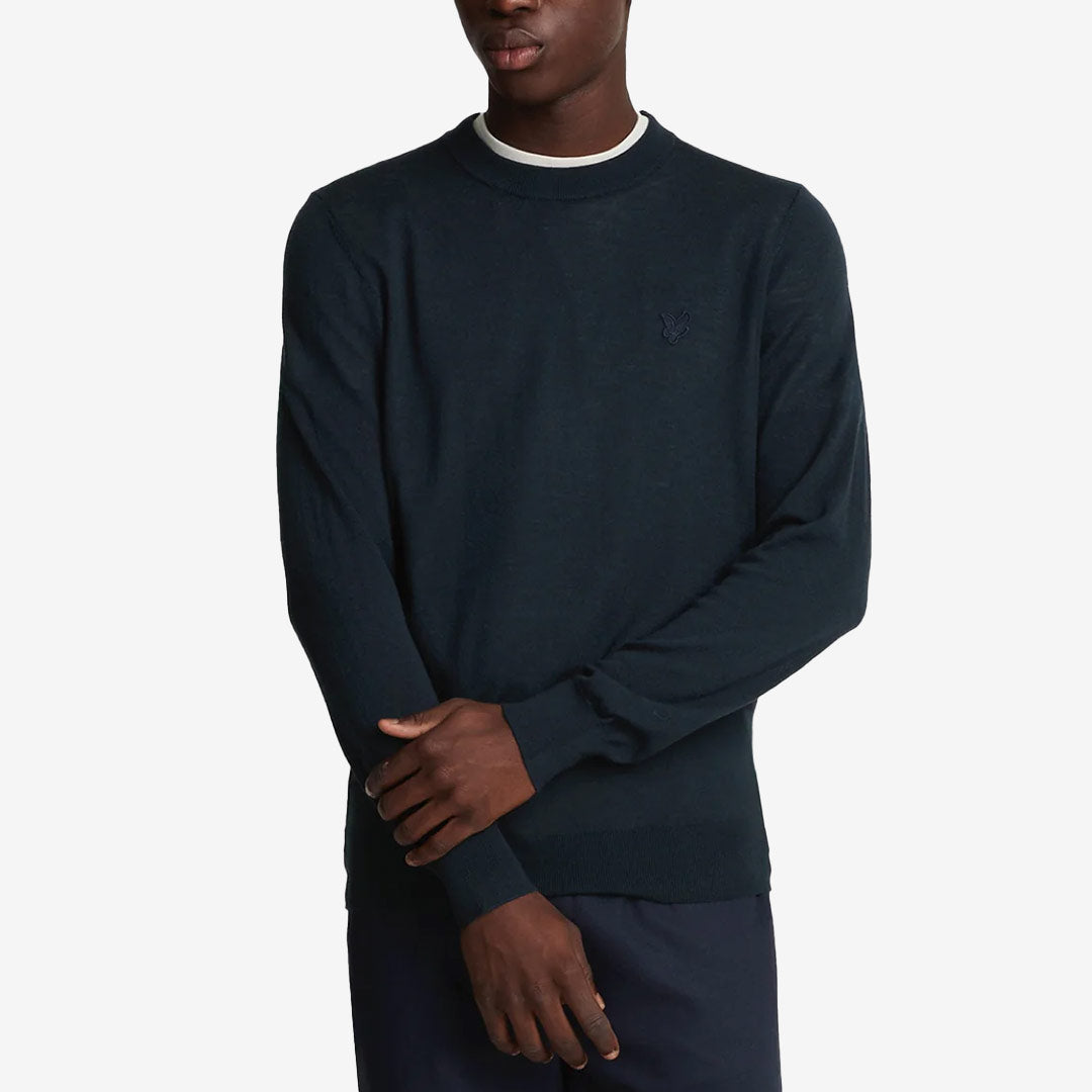 Lyle & Scott Tonal Eagle Merinoullströja – Stilren Rundhalsad Herrtröja ...